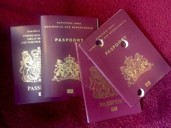 News: Dutch government drops 10-year residency rule but keeps ban on ...